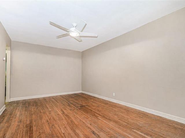 209 Bay 14th Street
