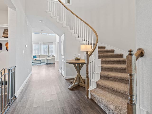 209 Birkshire Dr