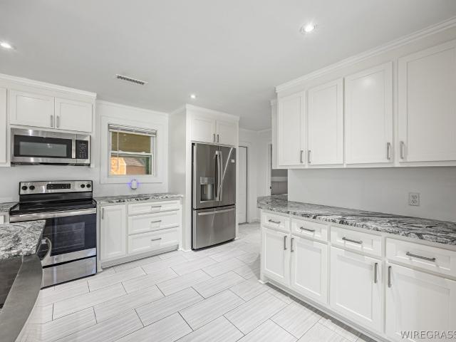 209 Briarhill Road