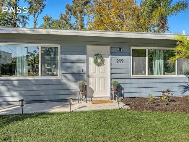 209 Briggs Ct, Sarasota, FL