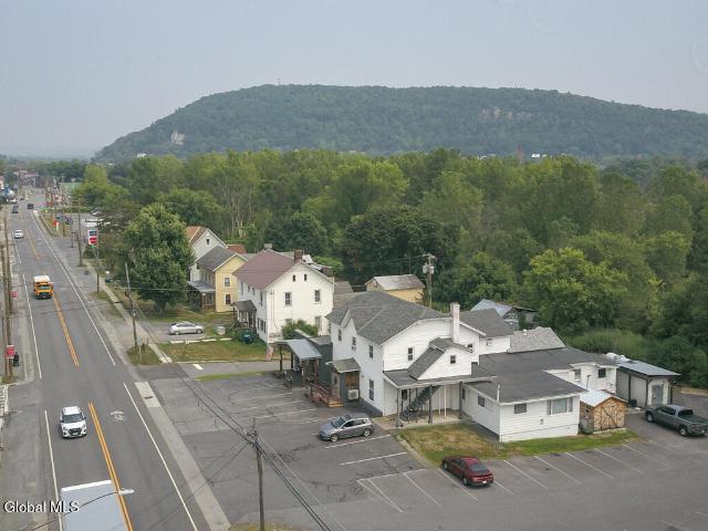 209 Broadway