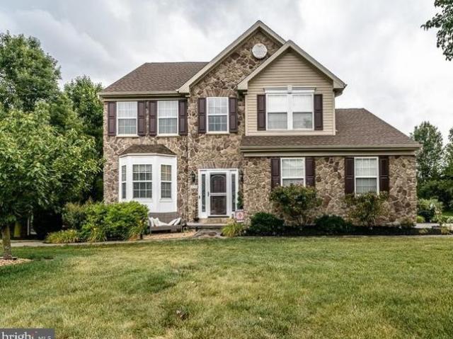209 Buchanan Dr, Broadway, VA 22815