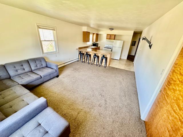 209 BUSH Street # C
