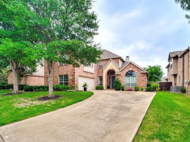 209 Granite Falls Dr, Keller, TX 76248