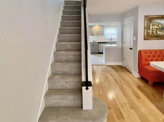 209 Daly Street