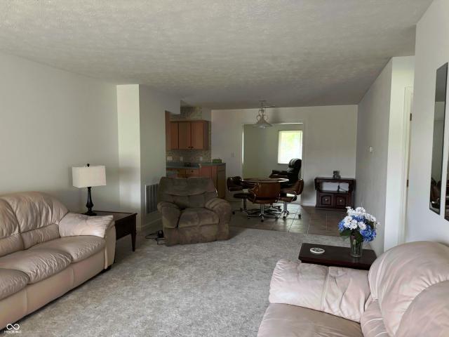 209 E 48th Street