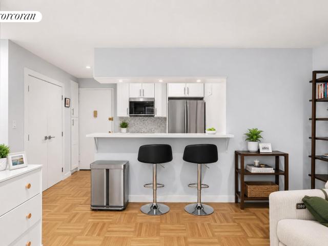 209 E 56th Street 7G