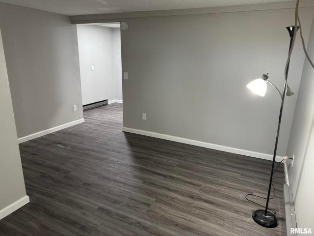 209 E 10TH Street # 5