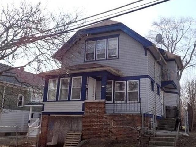 209 E Chambers St, Milwaukee, WI 53212