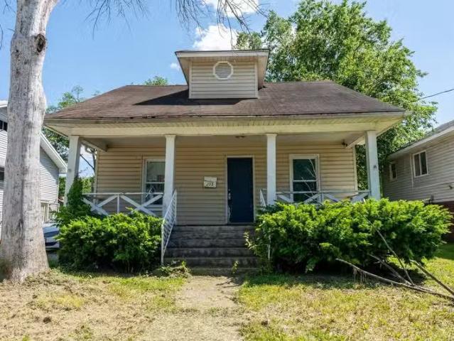 209 E Dayton St 1 209 E Dayton St #1