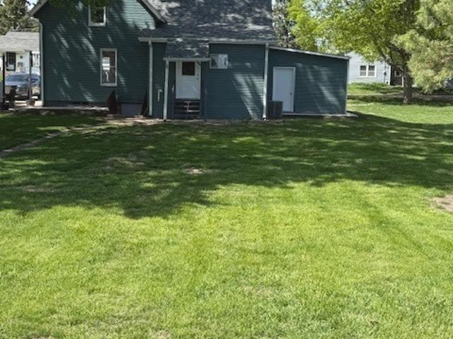 209 E Farnham Street