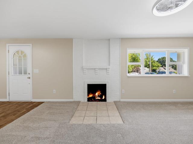 209 E High Street