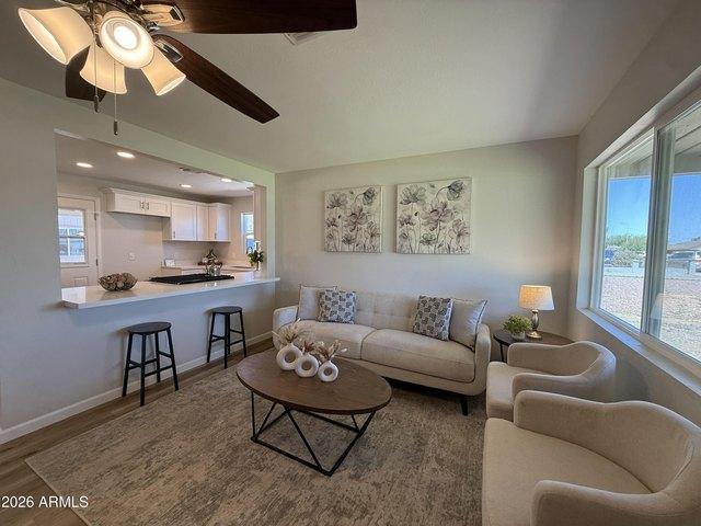 209 E Jones Ave, Phoenix, AZ 85040
