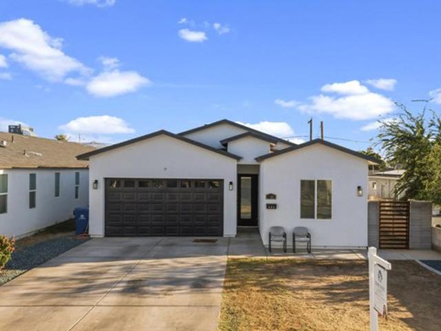 209 E Kinderman Dr, Avondale, AZ 85323