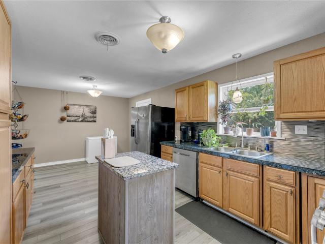 209 E Live Oak St