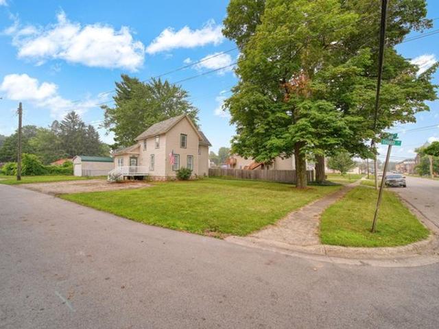 209 E Main St, Parma, MI 49269