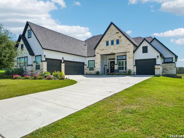 209 Englewood Ln