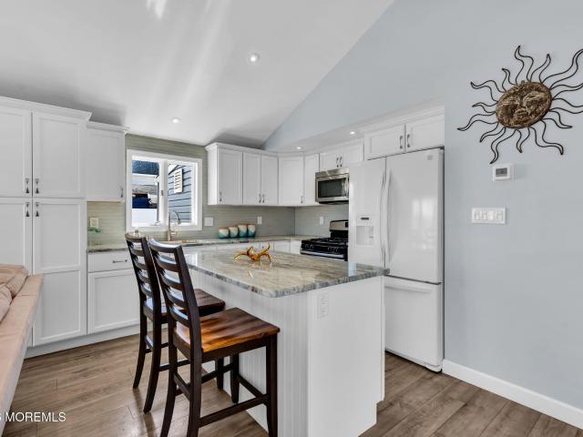 209 Fernwood Drive