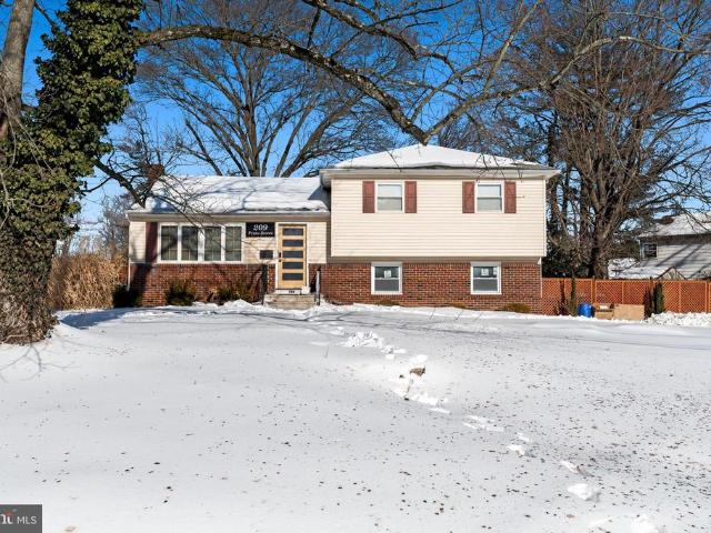 209 Front Street