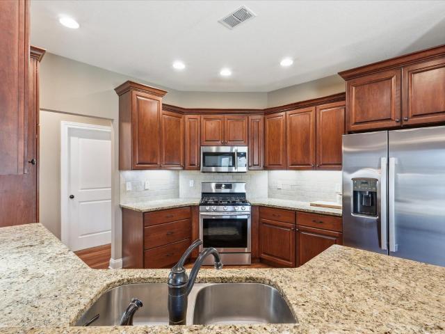 209 kipling way