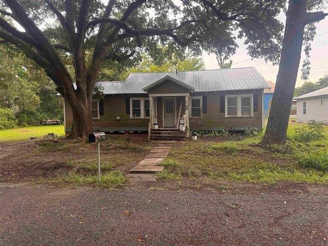 209 Hewitt St # 1, Welsh, LA 70591