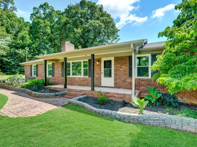 209 Hickory Drive