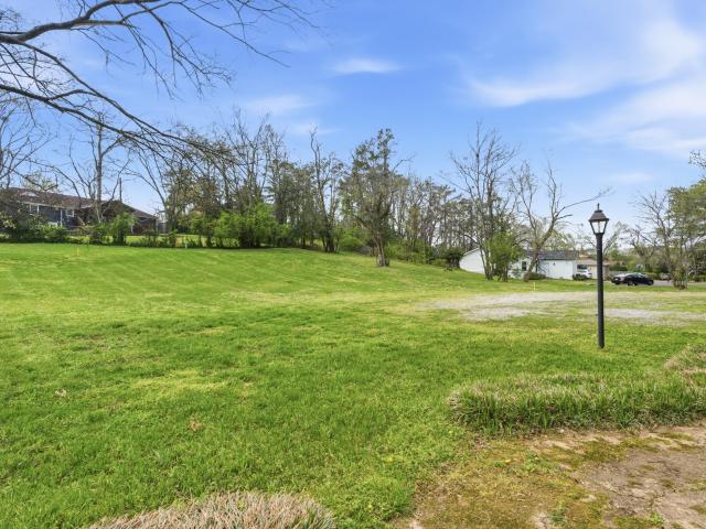 209 Hicks Rd, Nashville, TN 37221 | Compass