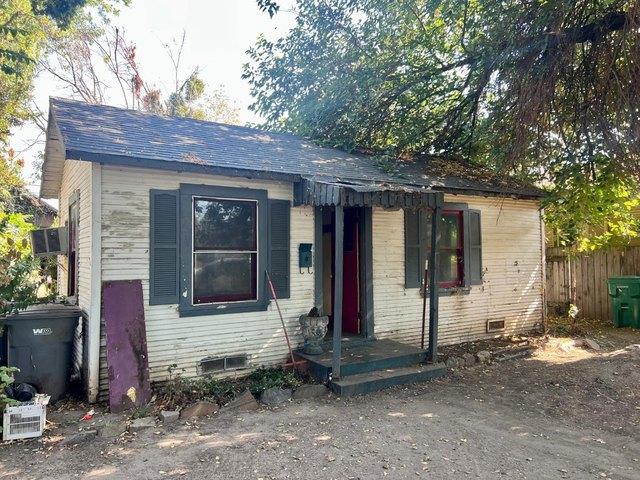 209 Hilborn St, Lodi, CA 95240