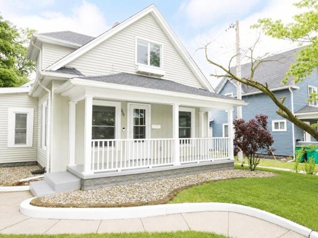 209 Indiana Ave, Mishawaka, IN 46544