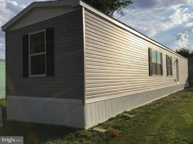 209 Johnson Dr, Fairless Hills, PA 19030 | MLS #PABU2096