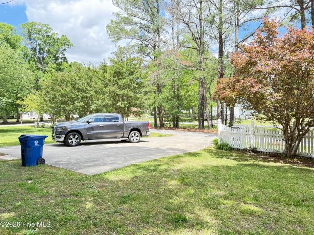 209 Oak Forest Drive NW