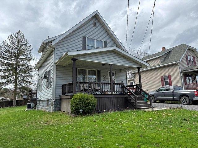 209 Oak Rd, Oil City, PA 16301