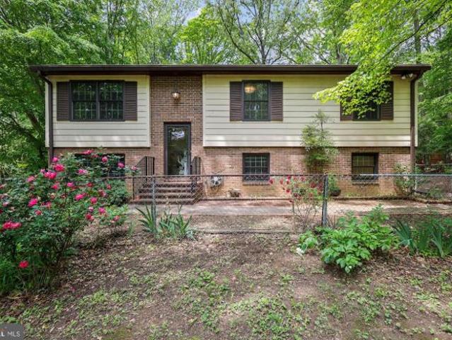 209 Olde Concord Rd, Stafford, VA 22554
