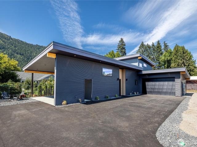 209 Orchard Street
