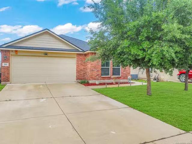 209 Losoya Dr. San Marcos, TX 78666