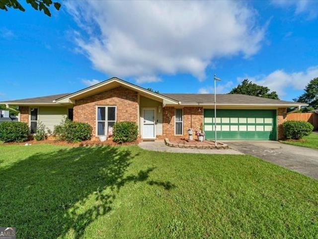 209 Lazy H Ln, Warner Robins, GA 31093