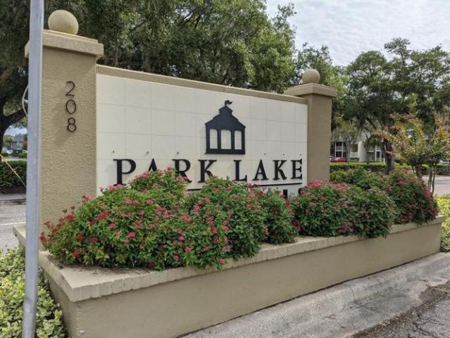 209 Lake Brook Cir #102, Brandon, FL 33511
