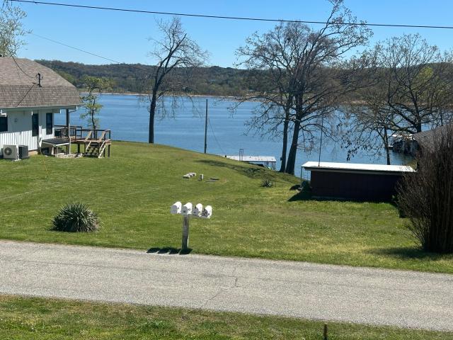 209 Lake Circle Drive