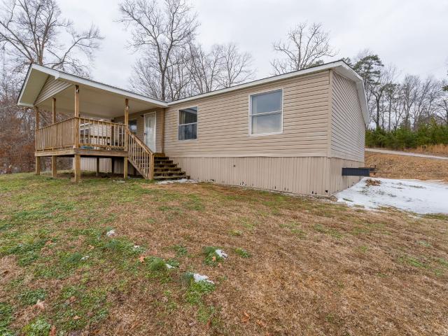 209 Mathews St, Waynesboro, TN 38485 | Compass