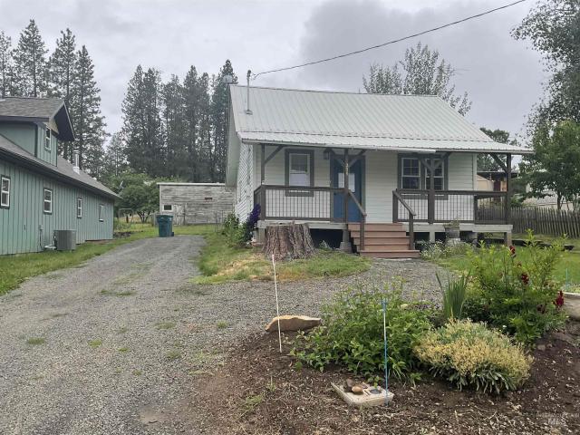 209 Mason Ave