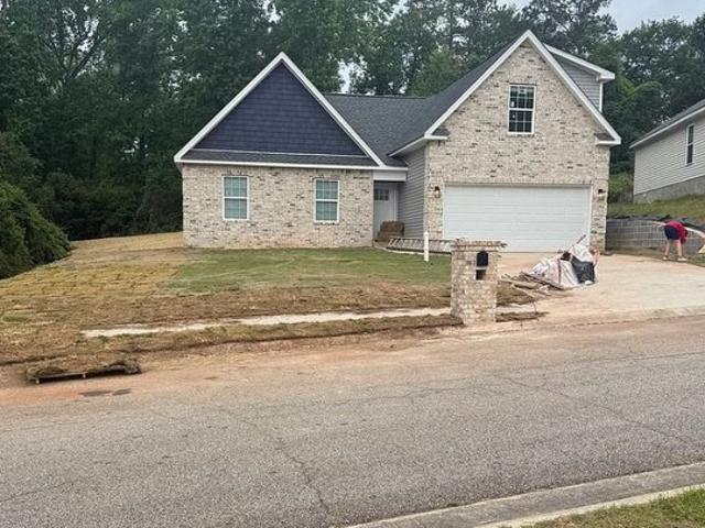 209 McVey Trl, Centerville, GA 31028