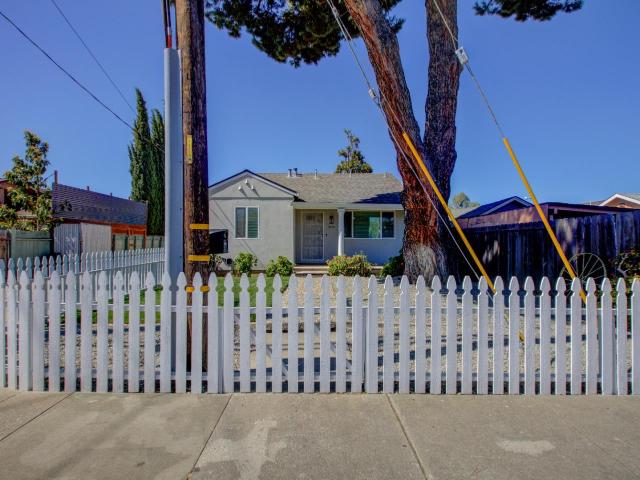 209 McCreery Ave, San Jose, CA 95116 | MLS #ML82041 | Compass