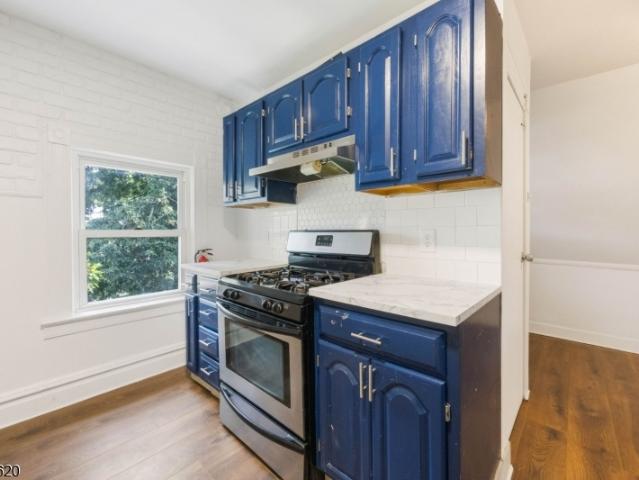 209 N 11Th St