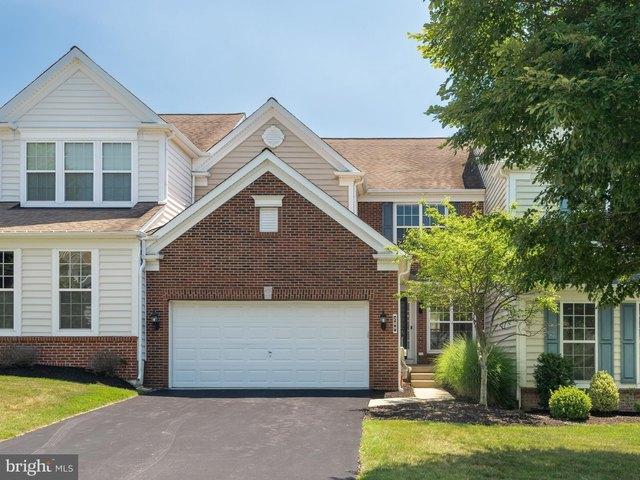 209 N Caldwell Cir, Downingtown, PA 19335