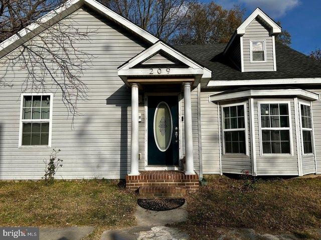 209 N Conwell St, Seaford, DE 19973