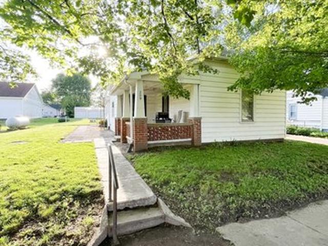 209 N Grant St, Cayuga, IN 47928