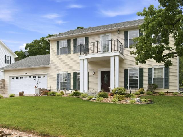 209 N Maple Street