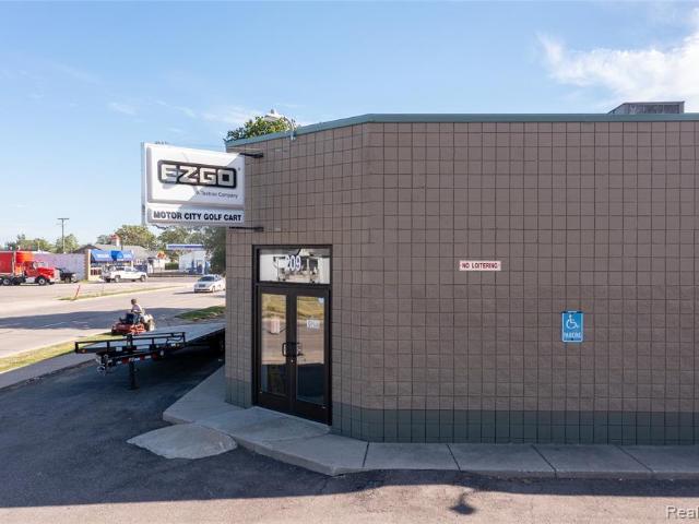209 Northbound Gratiot Avenue
