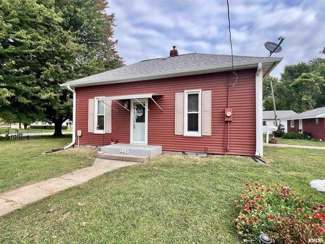 209 NW 6th St, Aledo, IL 61231