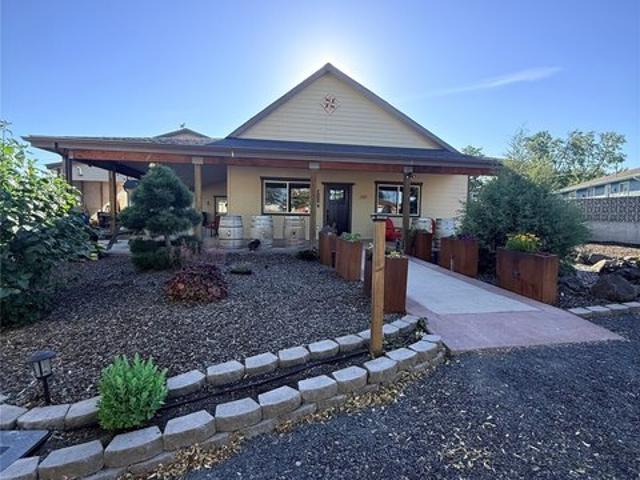 209 S B St, Prescott, WA 99348